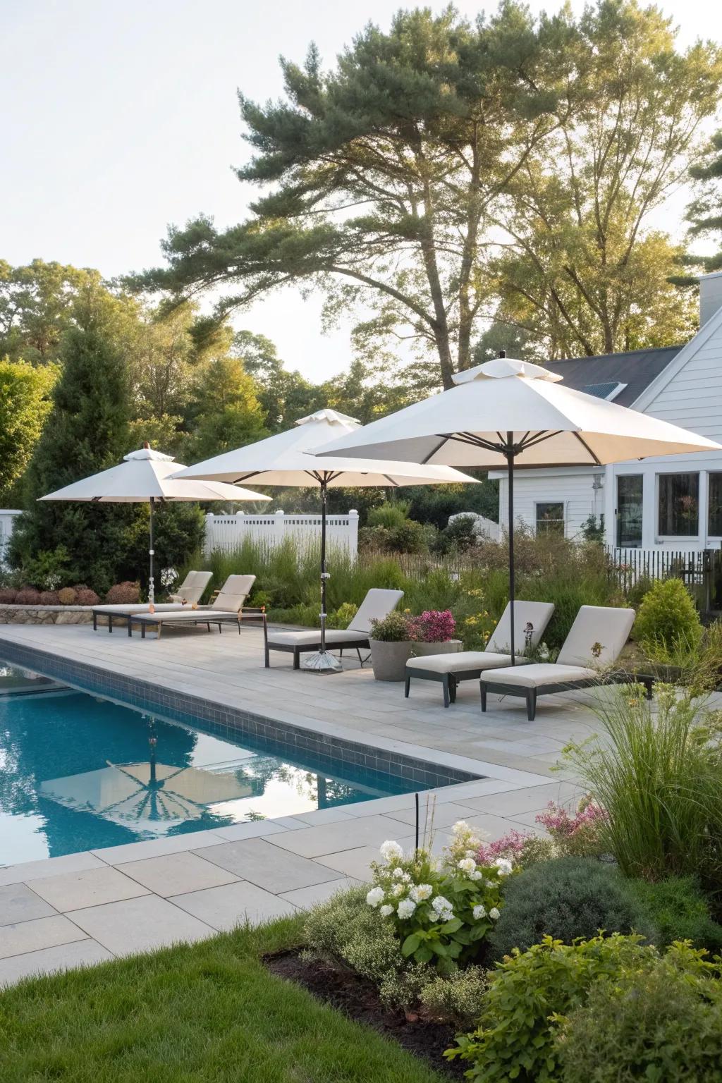 18+ Backyard Pool Decor Ideas: Simple Ways to Refresh Your Outdoor Space