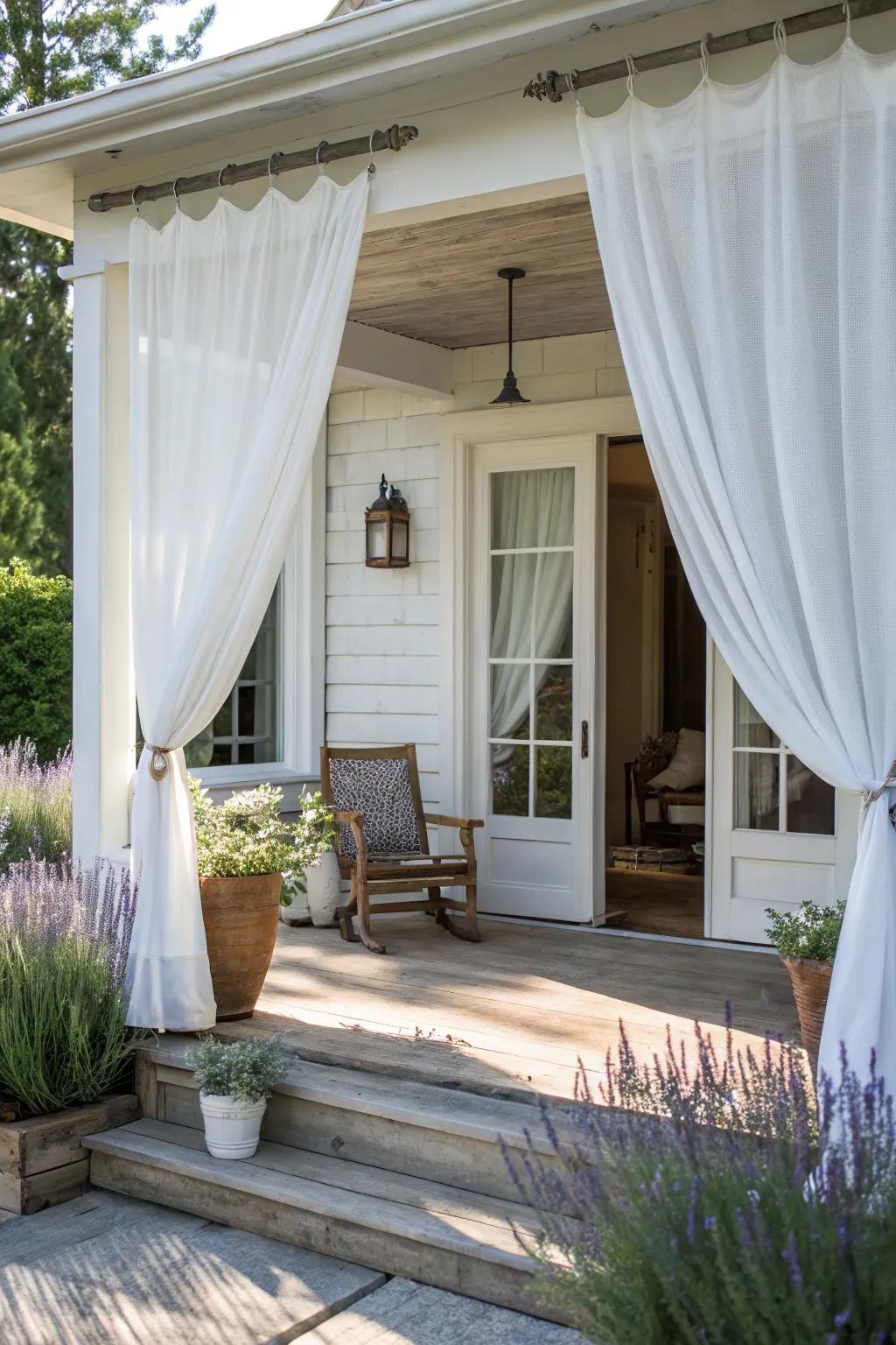 11+ Modern Farmhouse Front Porch: Simple Ideas to Refresh Your Entryway